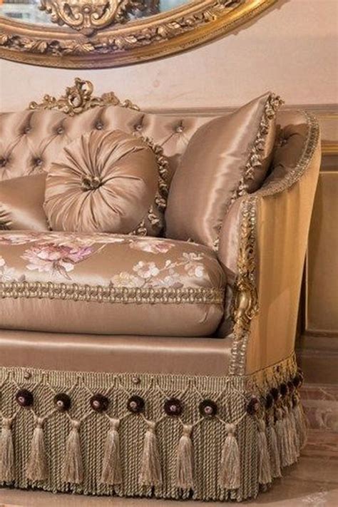 لاکچری ترین مبلمان خانه شما با این ۴۴ مدل کوسن مبل سلطنتی جدید 2024