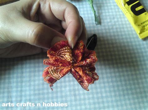 Arts Crafts N Hobbies Lace Brooch Tutorial