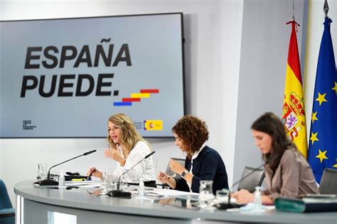 El Gobierno subvenciona con casi euros a Amigos de la Tierra Ecologistas en Acción WWF