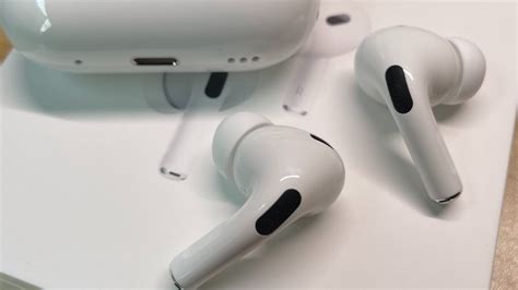第二代苹果airpods Pro耳机用户无法单独购买usb C接口充电盒凤凰网