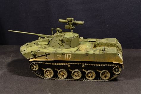 BMD-2, Zvezda, 1/35 : r/modelmakers
