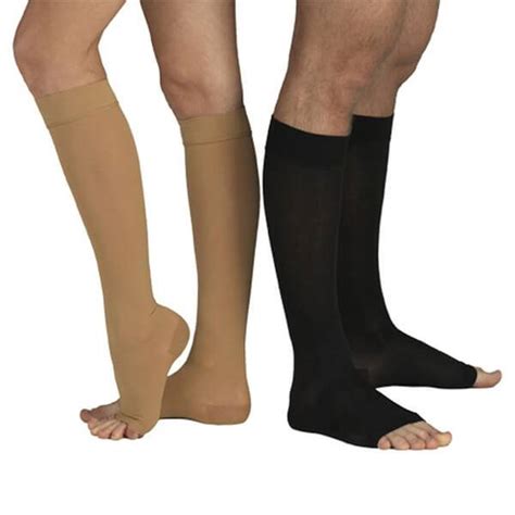 We Are One Of The Biggest Wholesale Socks Manufacturers In China