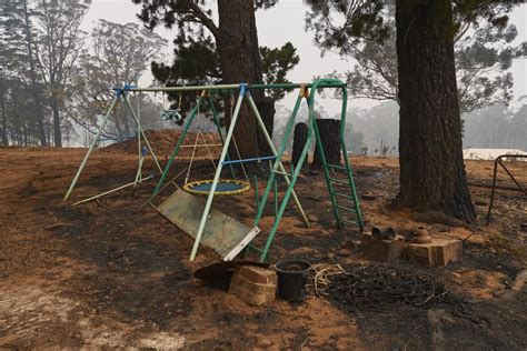 Firefighters Continue To Battle Multiple Blazes Across Nsw As Army Is