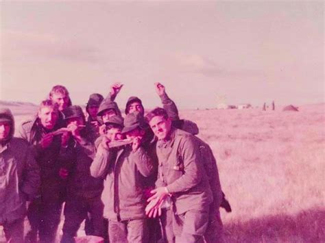 Mingo el soldado bonachón y alegre que luchó en Malvinas y el emotivo homenaje del amigo que lo