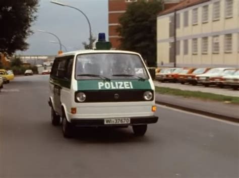 IMCDb org 1980 Volkswagen Transporter T3 Typ 2 in Ein Fall für Zwei