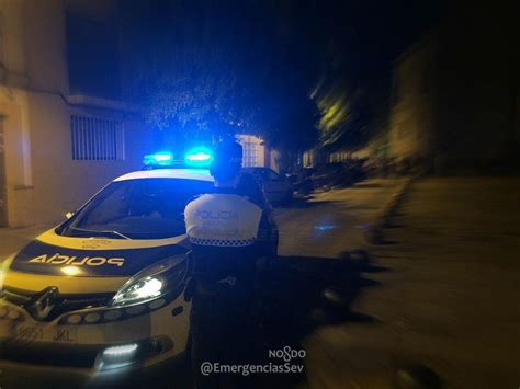 Gelán Noticias La Policía Local de Sevilla detiene a un individuo tras perseguirle por varias
