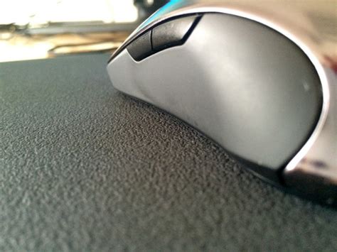 Recenzia Hernej Podložky Roccat Hiro čo Dokáže Vulkanizovaný Silikón Návody Rypo Sk