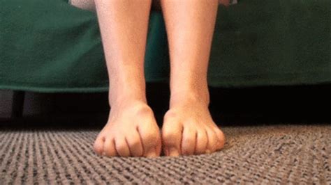 Toe Pointing Video Clips