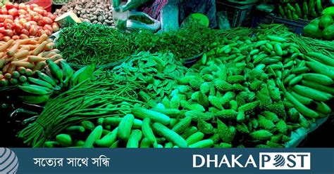 বাজার জুড়ে শীতের সবজি নাগালের বাইরে দাম