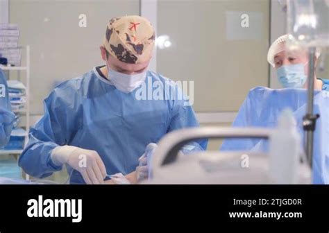 Operating Techniques Stock Videos And Footage Hd And 4k Video Clips Alamy