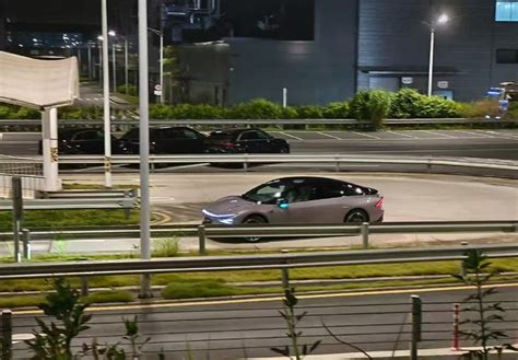 车长超5米小鹏P7 将于10月10日发布 泡泡网
