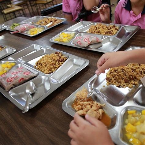 Educación reabrirá los comedores escolares Videos Primera Hora