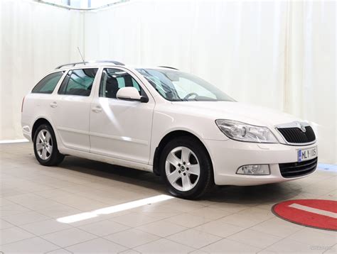Skoda Octavia Combi 1 4 TSI Elegance DSG Autom Siisti Octavia