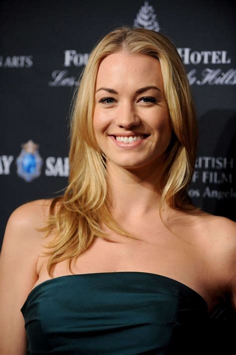 Picture Of Yvonne Strahovski