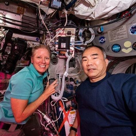 Exploring The Skies Amateur Radio On The International Space Station Aiu