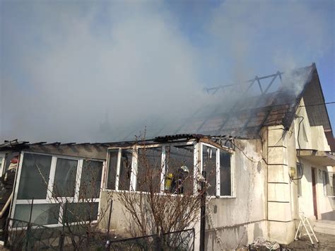 Incendiu la o casă din Strehaia GAZETA de SUD