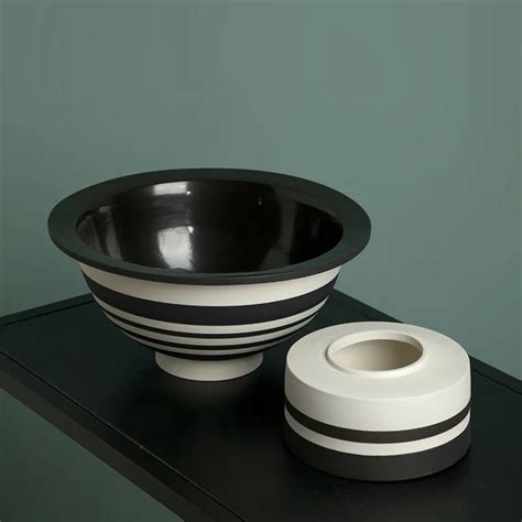 북유럽 크리에이티브 바우하우스 플라워 디자이너 모델 룸 흑백 스트라이프 꽃병 세라믹 조합 저장 탱크 장식꽃병