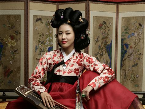「コラム」お盆休みに見たいハ・ジウォンの傑作1／『ファン・ジニ』 K Pop、韓国エンタメニュース、取材レポートならコレポ！
