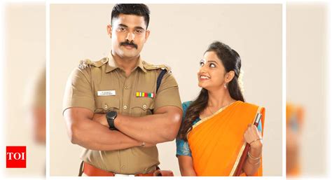 Sameer Ahamathu Dharshanis Sillunu Oru Kaadhal Is A New Age Romantic Drama Times Of India