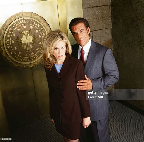 Ally Walker As Dr Samantha Sam Waters Robert Davi As Agent Bailey