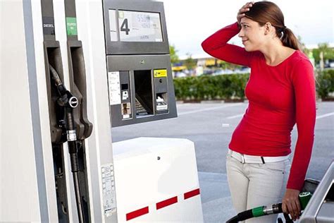 Така е горивата поскапеа… • Avto Magazin