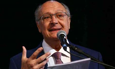 Conheça a trajetória política de Geraldo Alckmin Politica Estado de