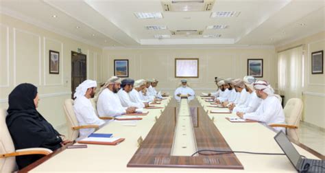 المجلس البلدي في مسندم يناقش مقترح إنشاء جسور لربط مناطق ولاية دبا