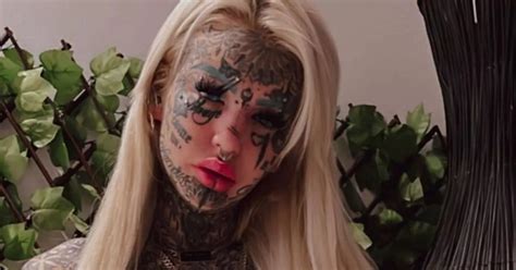 Extreme Model Amber Luke Poses As A ‘tattooed Snowflake In Racy