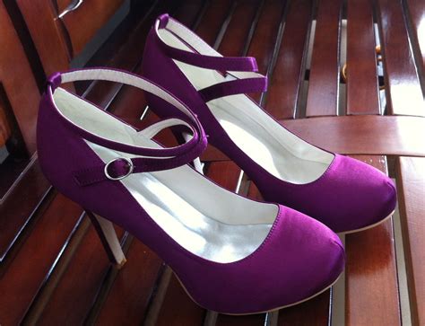 Womens Satin Stiletto Heel Closed Toe Platform Pumps With Buckle