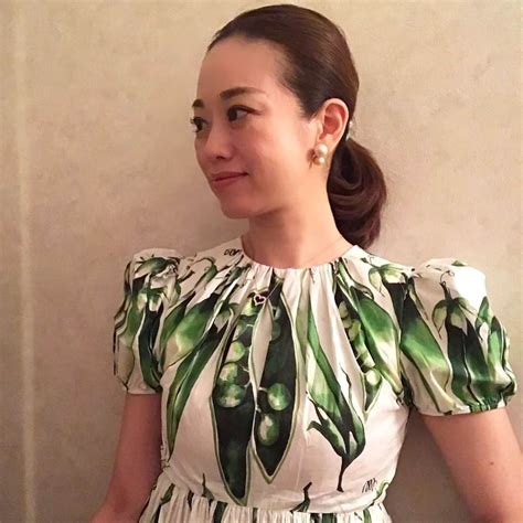 沢瀉美緒さんのインスタグラム写真 沢瀉美緒instagram「※ Love Green 💚 やっぱりグリーンが好き💚 新鮮な