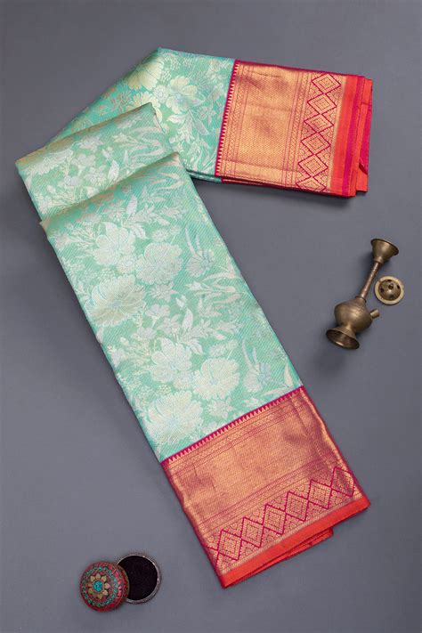 Top 5 Kanchipuram Saree Colors For Brides Samyakk