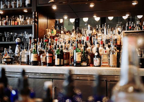 Romantic Bars In Singapore For An Unforgettable First Date Honeycombers