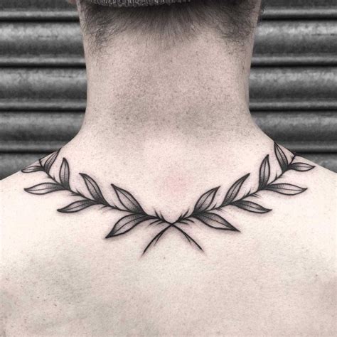 Laurel Wreath Around The Neck By Lozzy Bones Neck