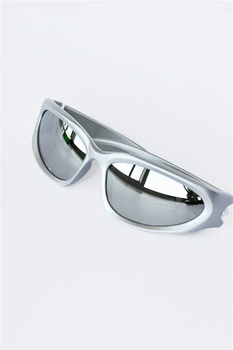 Wrap Around Y2k Sunglasses Unisex Hot Milk Vintage Online Store