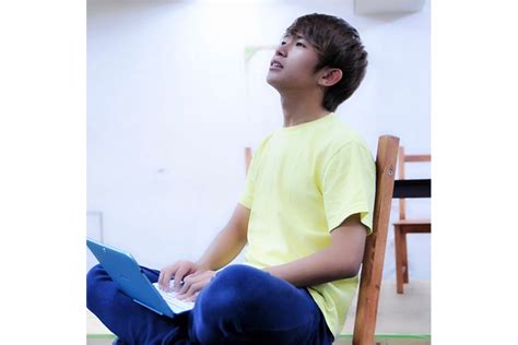 加藤清史郎が見せる大人な姿にファンも驚き「かっこ良すぎて」 オフショットを公開 Encount 2