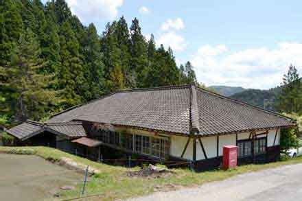 名倉小学校清水分校設楽町 東三河を歩こう
