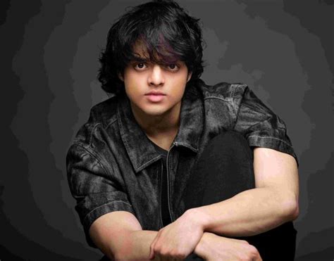 Abeer Khan Twitter Live Updates Bollywood Hungama