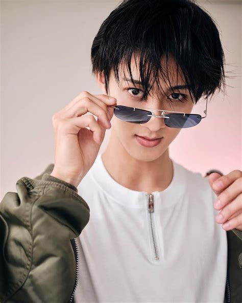 曽野舜太さんのインスタグラム写真 曽野舜太instagram「👨‍ ️ ️☁ 『トップガンの日』 Nylonjapan」5月13日