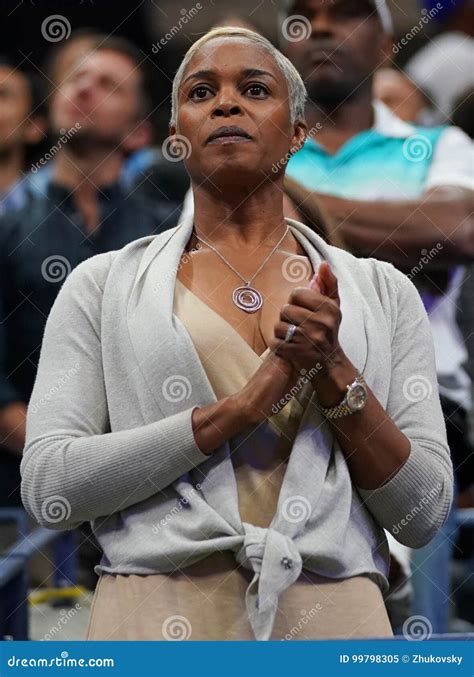 Sloane Stephens` Mother Sibyl Smith Celebrates Her Daughter Victory
