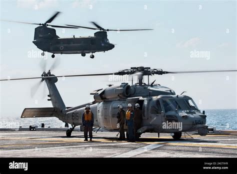 Kanoya Japan 14th Nov 2022 U S Navy Sikorsky Hh 60h Seahawk And Japan Ground Self Defense