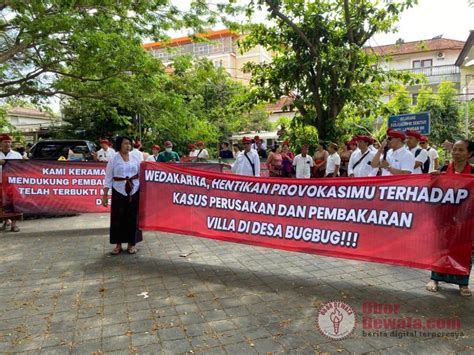 Kerama Desa Bugbug Demo Tuntut Klarifikasi Arya Weda Atas Statement Provokasi Obordewata