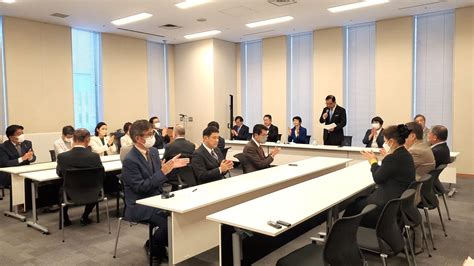 第212回臨時国会閉会 日本共産党国会議員団総会 自民党政治終わらせる国民的大運動を 日本共産党 衆議院議員 宮本徹のホームページです。