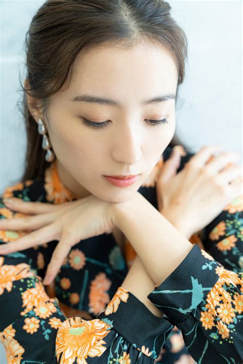 『仮面ライダーオーズ』ヒロイン・高田里穂、「ここまで露出するつもりはなかった」11年ぶり写真集 Entame Next アイドル情報