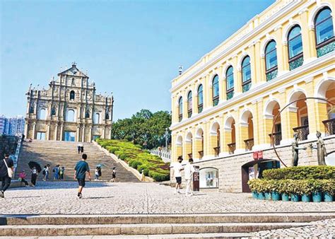 澳門消息：維持秩序 來往珠海口岸禁逗留 東方日報
