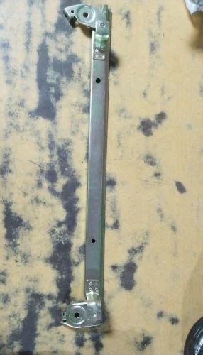 Mahindra Bolero Window Guide Rail At Rs 120piece Window Guide Rail