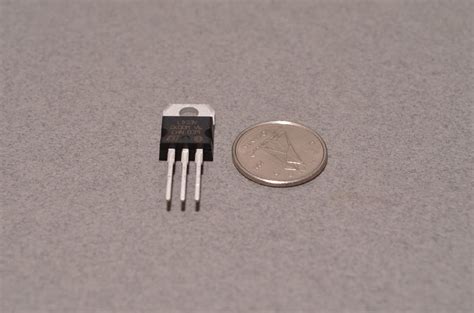 voltage regulator 3 3v bc robotics