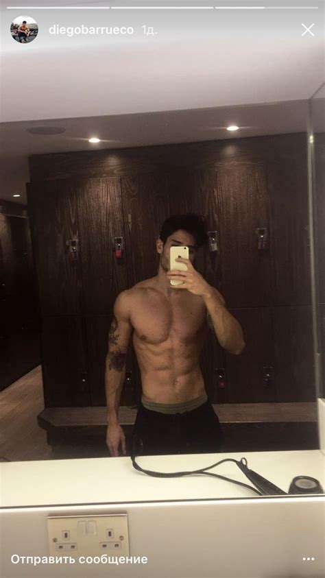 Pin By Sher Perfect On Diego Barrueco Diego Barrueco Diego Mirror Selfie