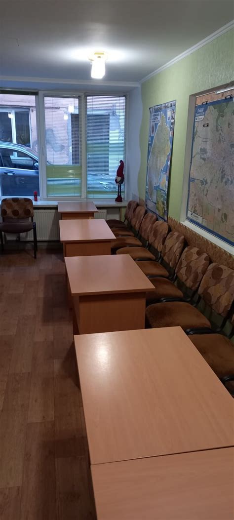 Приміщення 30 м2 з ремонтом та і о за вул Січових Стрільців в м Львів