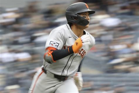 올 시즌 최고 스타” 최고의 만능선수” 데뷔 첫 ‘멀티홈런 친 ‘바람의 손자에 쏟아진 극찬 세례 Mlb는 지금 ‘이정후 홀릭