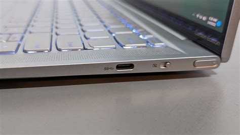 Lenovo IdeaPad Slim 7 Carbon Review Laptop Mag